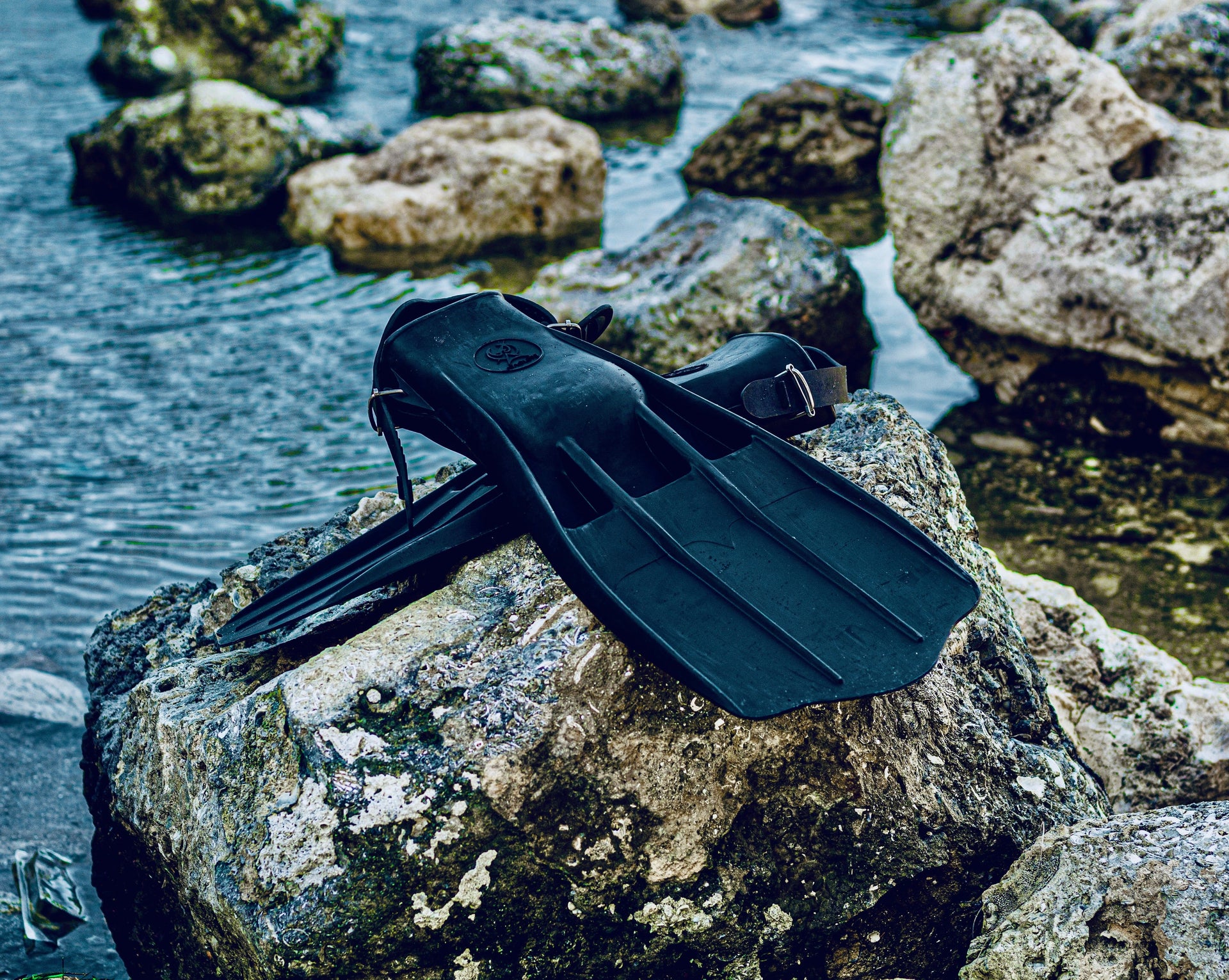 ATACLETE SCUBA DIVING FINS & DIVE BOOTS
